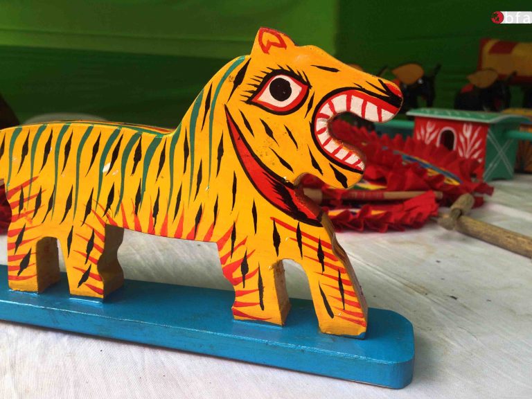 Traditional toys of Bangladesh | wooden toys - এককাঠের পুতুল